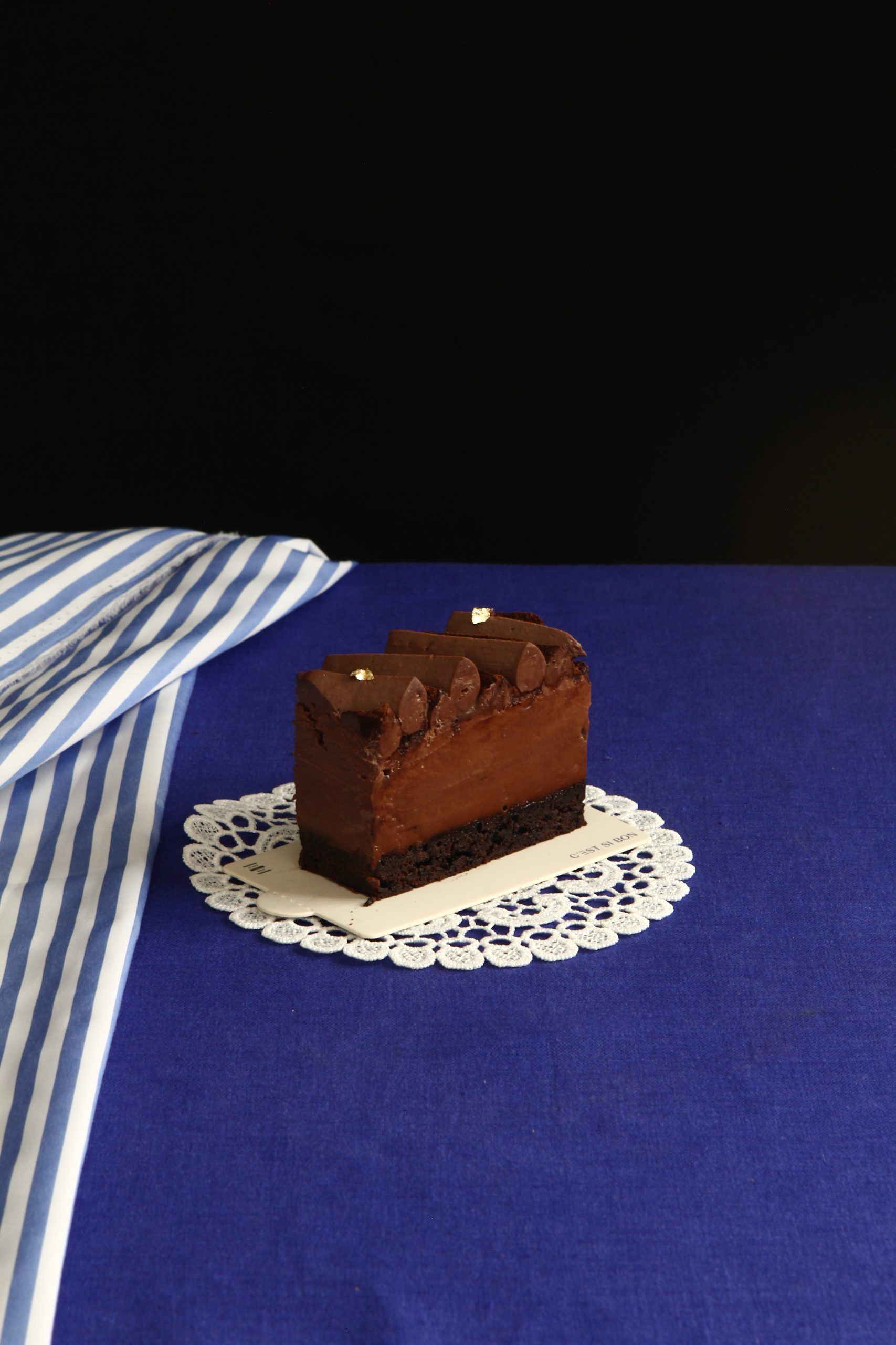 4-layer Chocolate Cake – C'est Si Bon